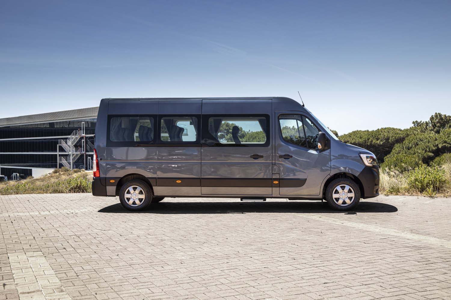 Renault Master technical specifications and fuel economy
